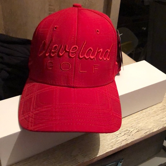 cleveland golf | Accessories | Fitted Cleveland Golf Hat | Poshmark